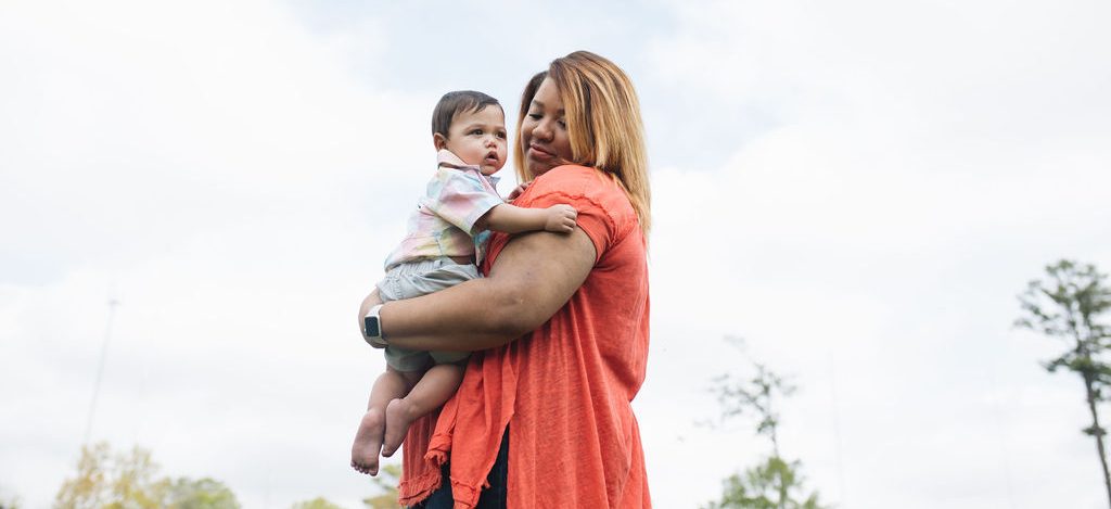 How to Choose a Babysitter Training Program | Wyndy Sitters